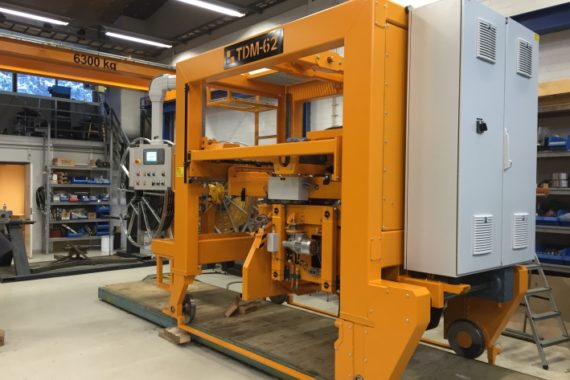 TDM Equipment for producing concrete slabs by extrusion method
