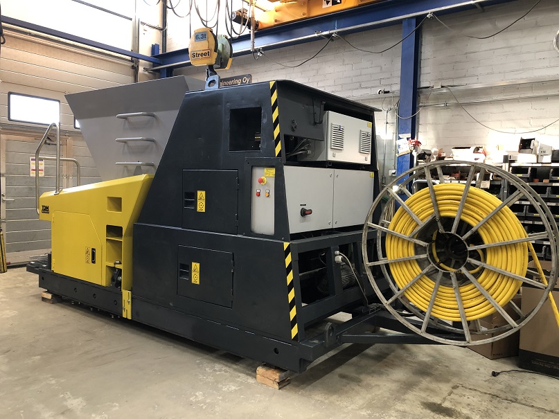 Concrete hollow core slab extruder from TDM-Engineering