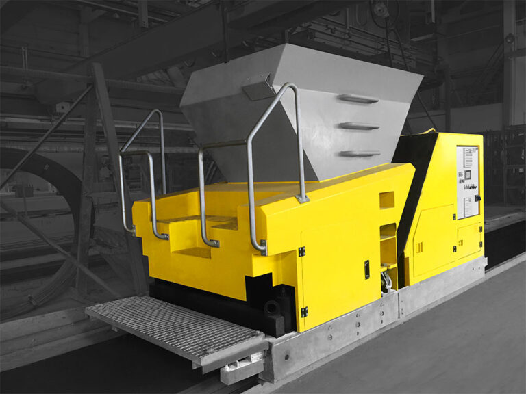 Extruder machine for the production of hollow core slabs | TDM Extruder