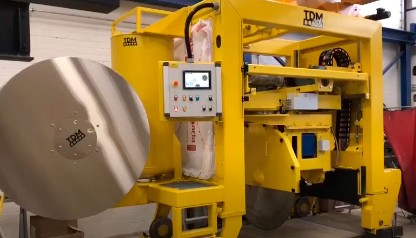 Professional slab cutting equipment from TDM