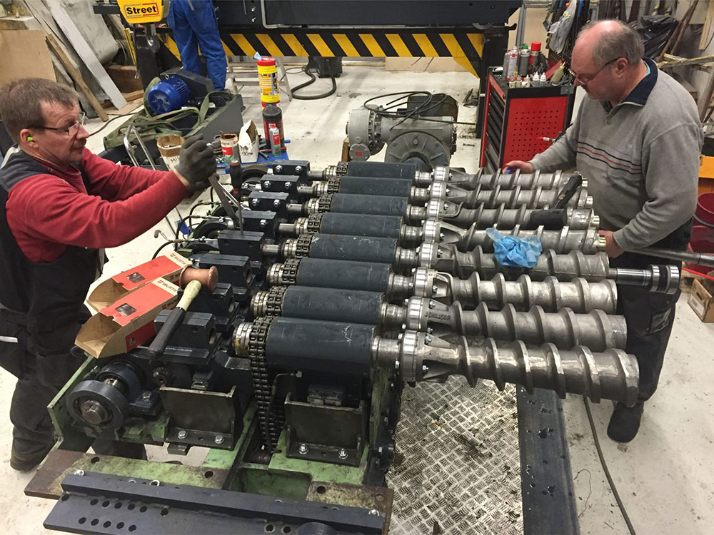 Modernization of slab production equipment from TDM